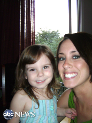 Casey Anthony and baby Caylee in 2005. Picture | Caylee Anthony's ...