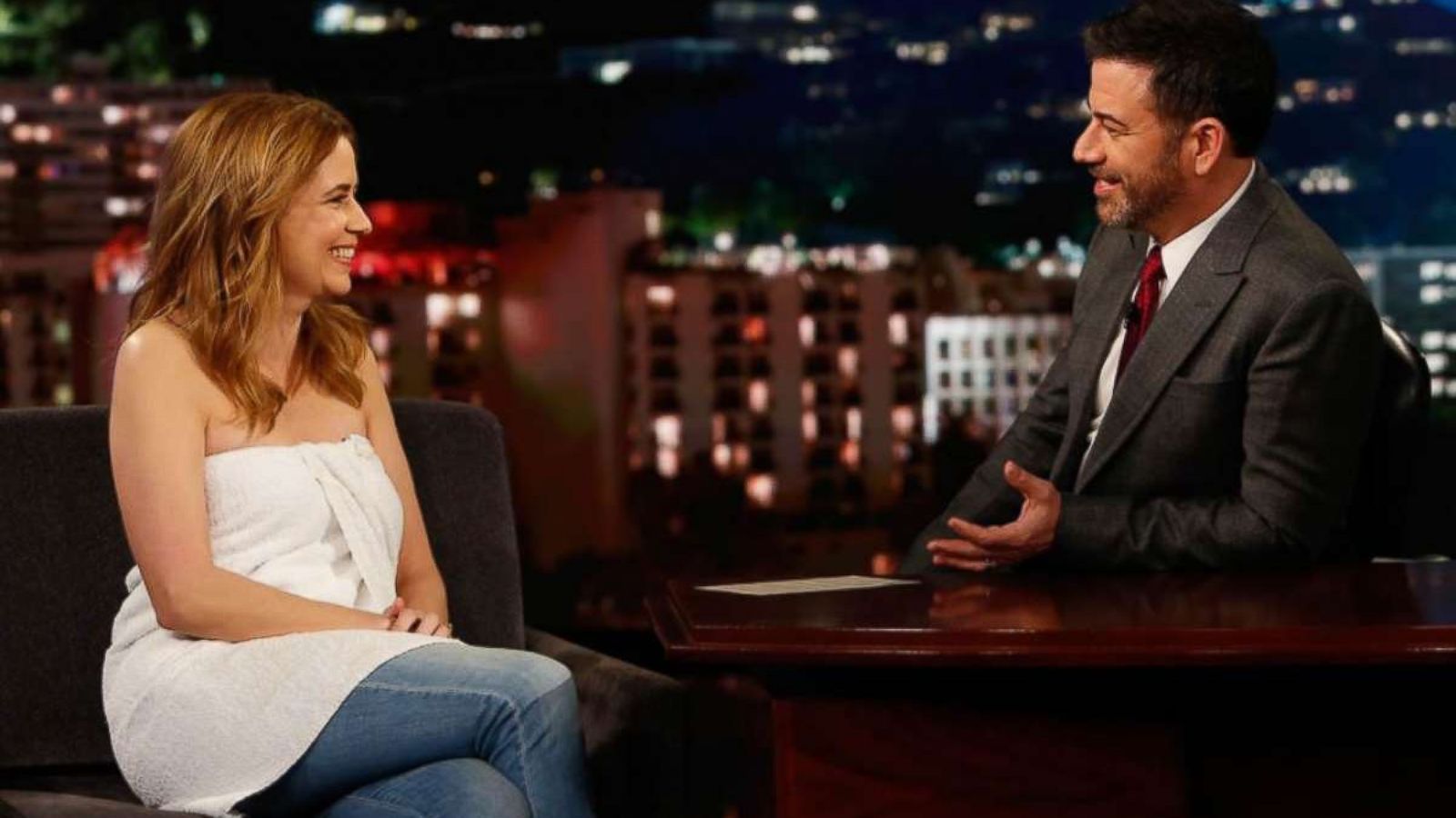 Jenna Fischer Lasciapassare Caldo