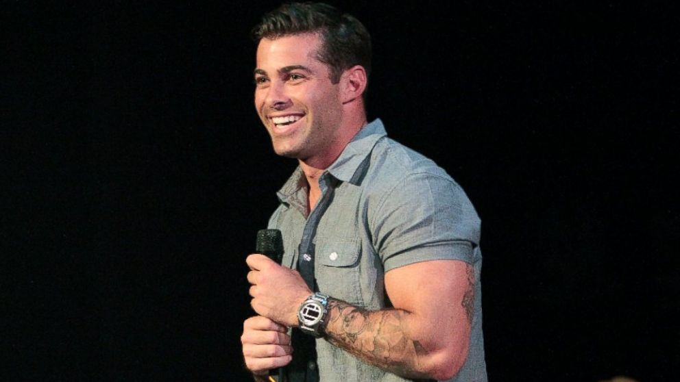 'Bachelorette' Contestant Alex Likens Villain Chad to a Chihuahua - ABC ...