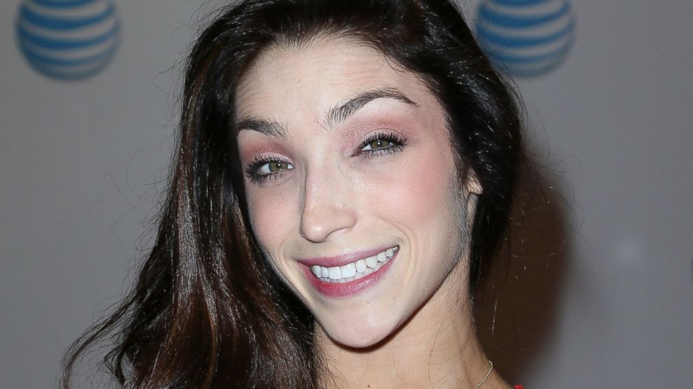'DWTS': Meryl Davis Wins Championship, Mirror Ball Trophy in Season 18 ...