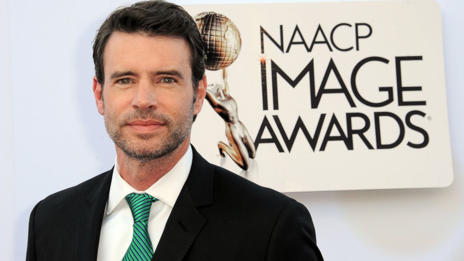 Scott Foley Reveals How He And Wife Marika Dominczyk Keep It Together