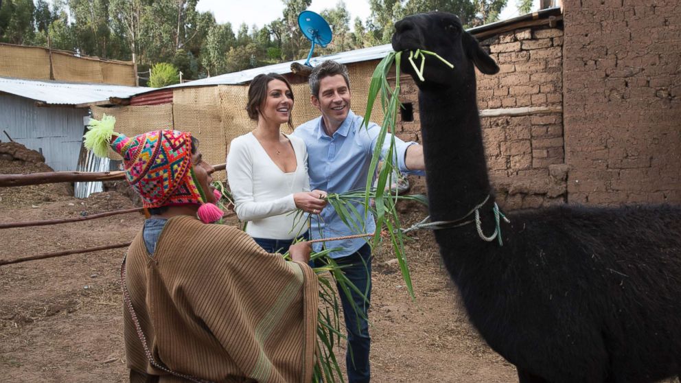 'The Bachelor' finale 1st look: Arie Luyendyk 'struggling' over which ...