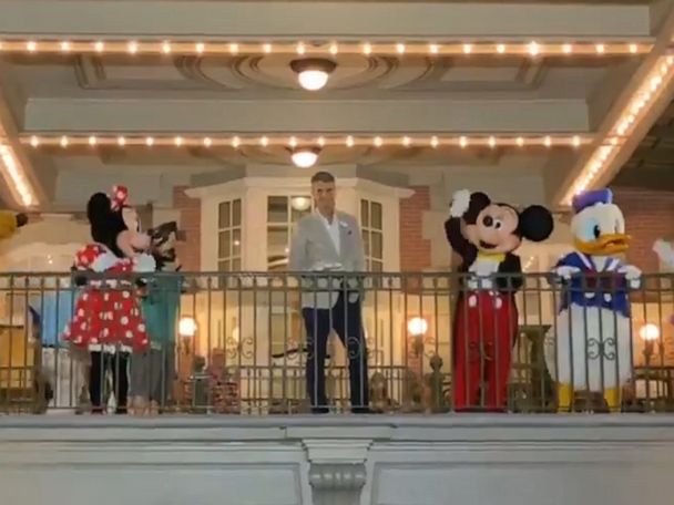 Mickey Waving Goodbye