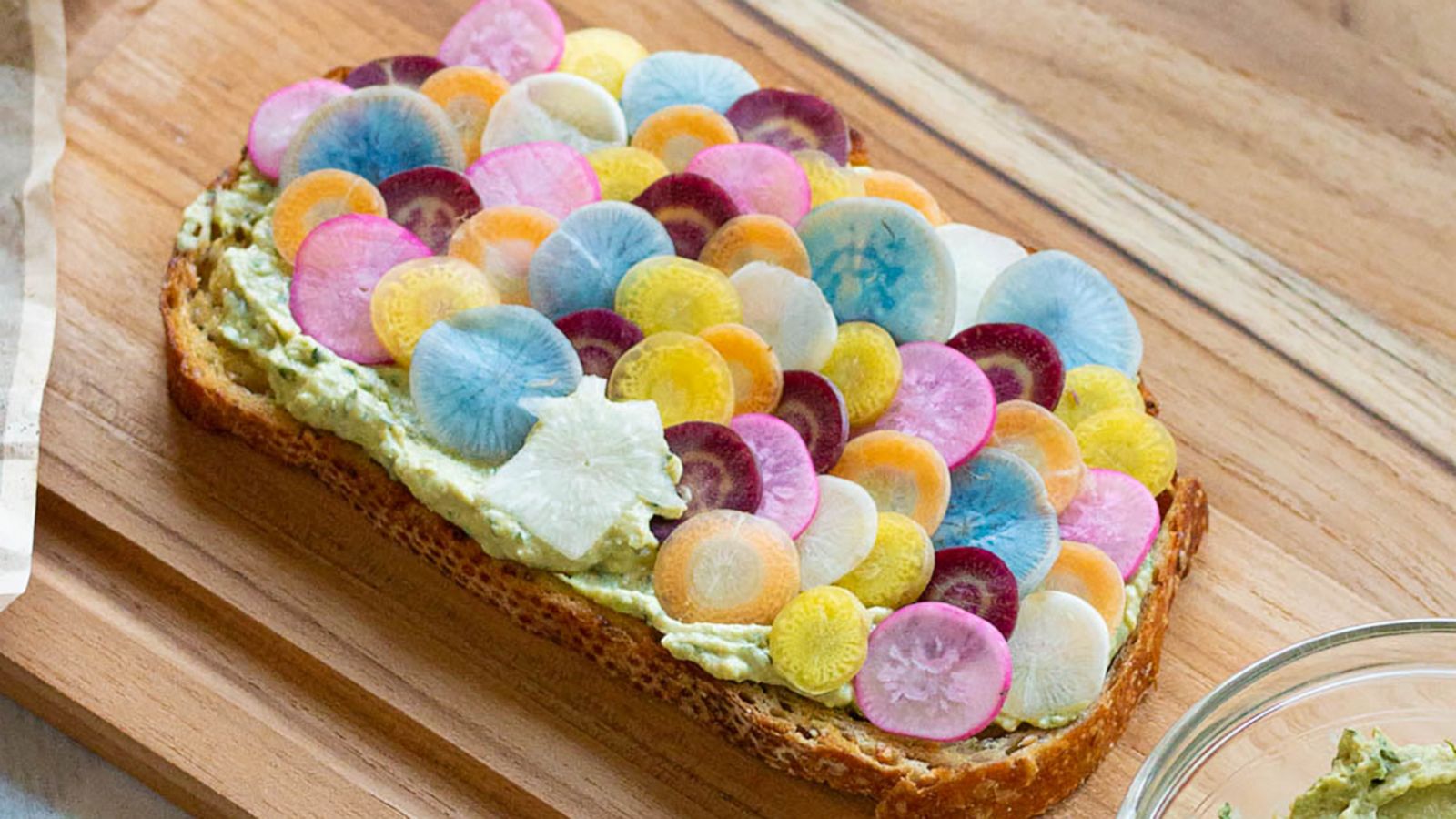 This film student transforms toast into her favorite films - Good ...