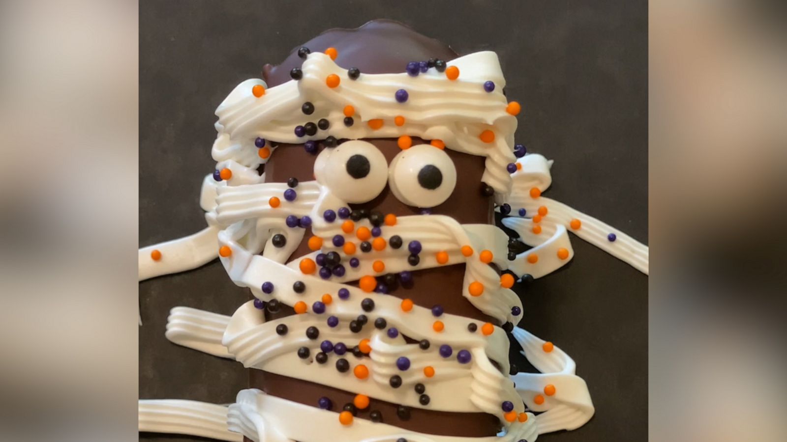 Make ‘yummy Mummies Out Of Twinkies This Halloween For An At Home Treat Good Morning America