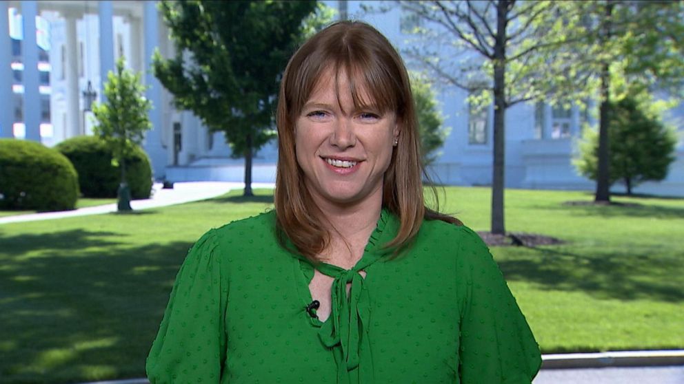 Video Us Inflation Down Slightly From 40 Year High Abc News 9704