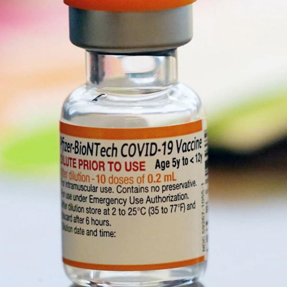 Moderna seeks FDA nod for Omicron booster shot