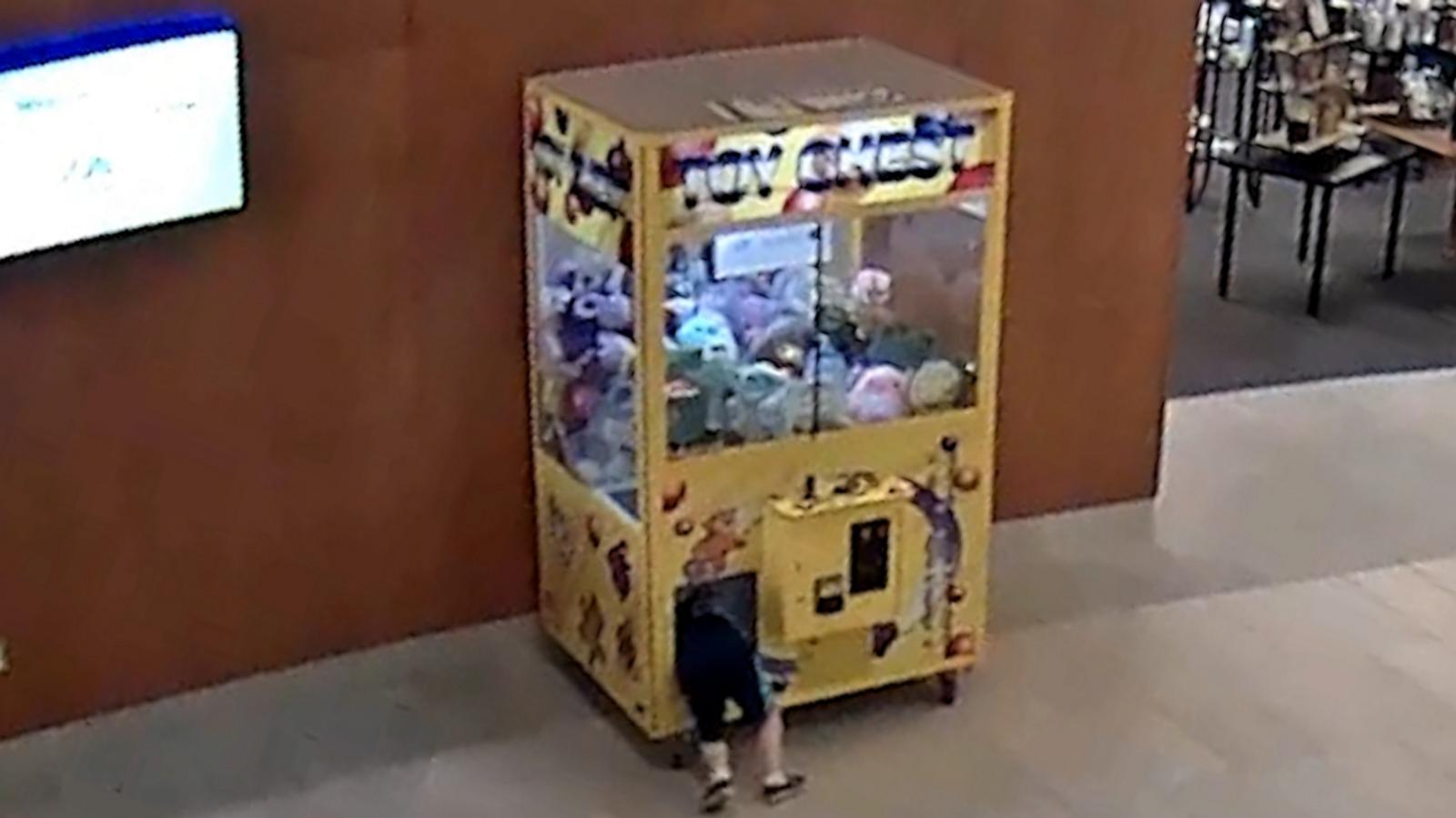 Child becomes trapped after crawling inside claw machine game - Good ...