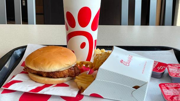 Chick-fil-A adjusts chicken quality standards: What to know about the ...