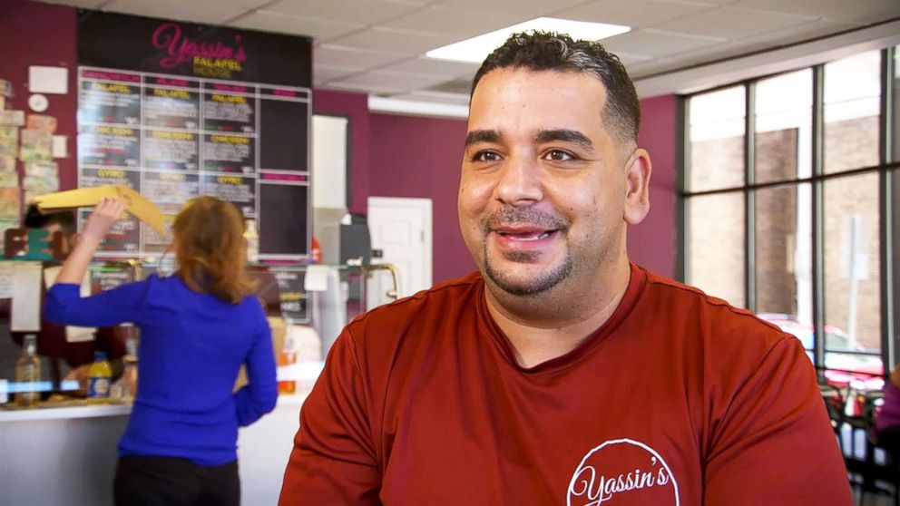 Inside the 'Nicest Place in America,' a refugee-owned falafel shop in ...