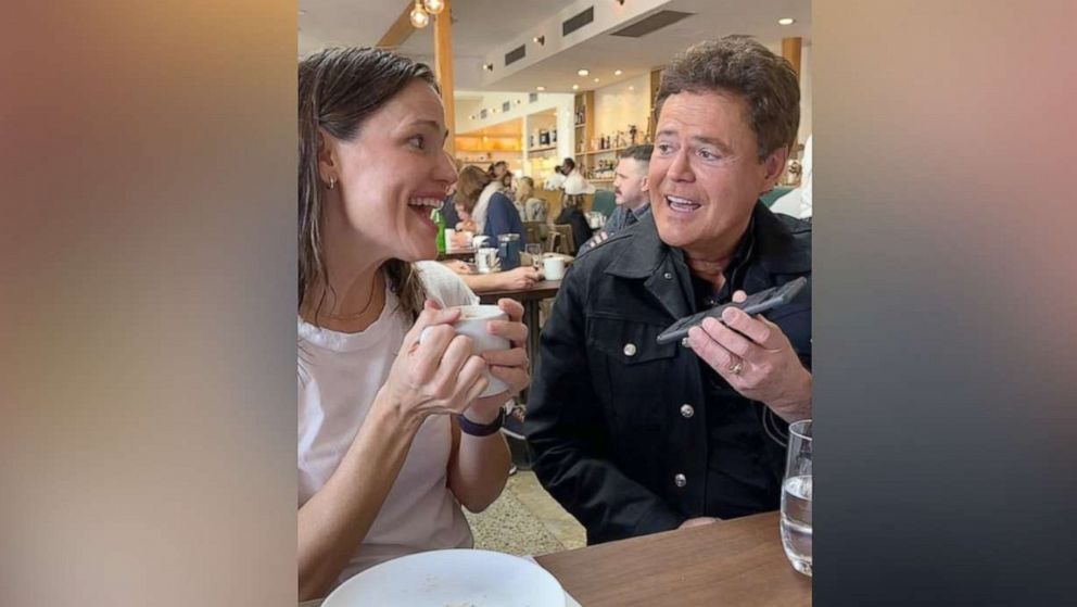 Donny Osmond surprises Jennifer Garner for her 50th birthday - Good ...