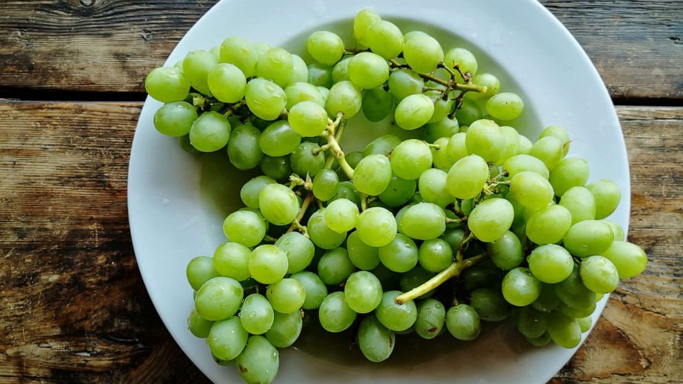 Prosecco-soaked grapes are an easy, elevated garnish for cocktails ...