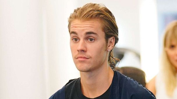 Justin Bieber faces scary moment when strange woman walks into his ...