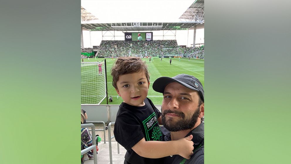 Young fan catches the eye of soccer star Alex Morgan: 'Cuteness ...