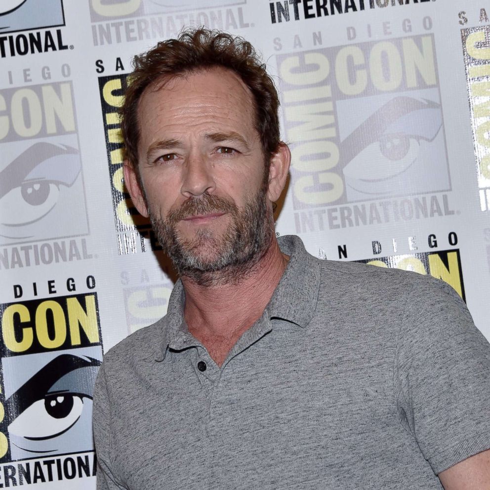Hollywood Reacts To 90210 And Riverdale Star Luke Perrys Death Luke
