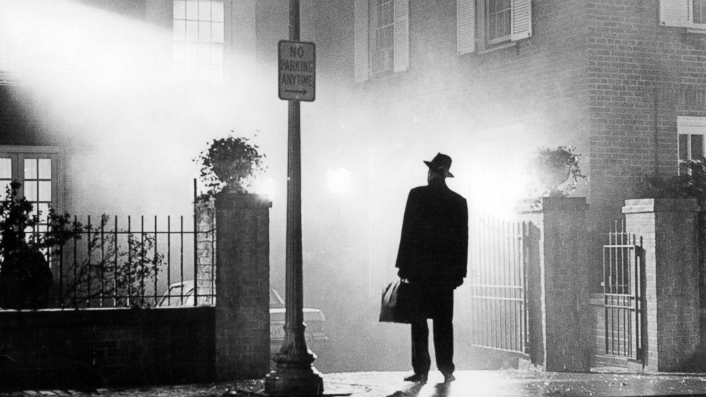 The stories behind the homes from classic Halloween horror flicks - ABC ...