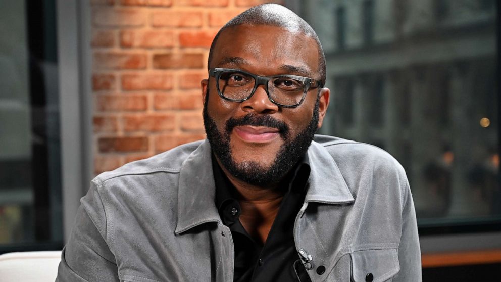 Tyler Perry to be honored with humanitarian award at Oscars 2021 ...