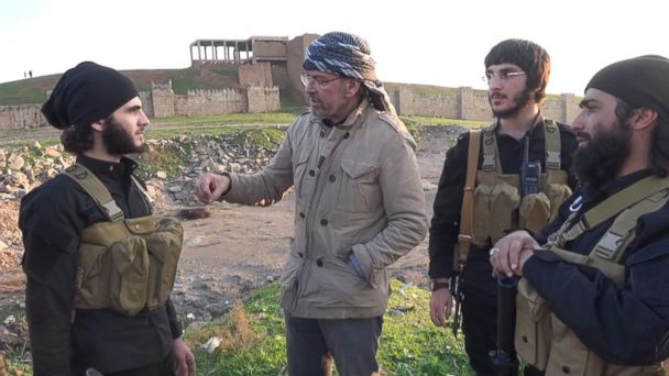 Video Western Journalist Discusses Time With ISIS - ABC News