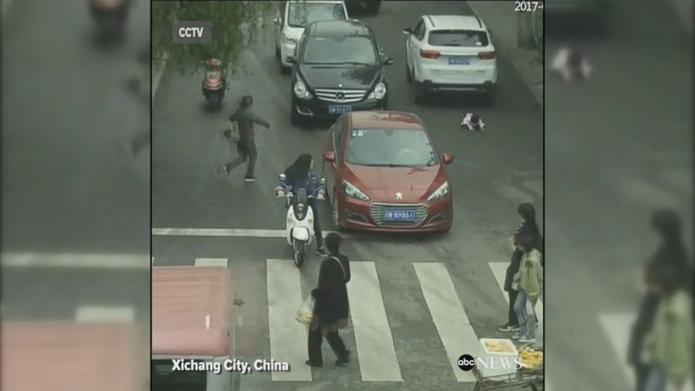 2-year-old survives being run over by 2 cars in China - ABC News