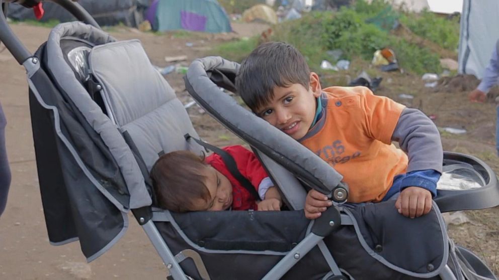 Inside One of Europe's Largest Refugee Camps, 'The Jungle' - ABC News