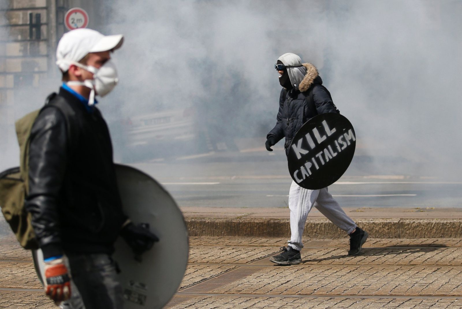 Protests Against Proposed Labor Reform Spread Across France Photos ...