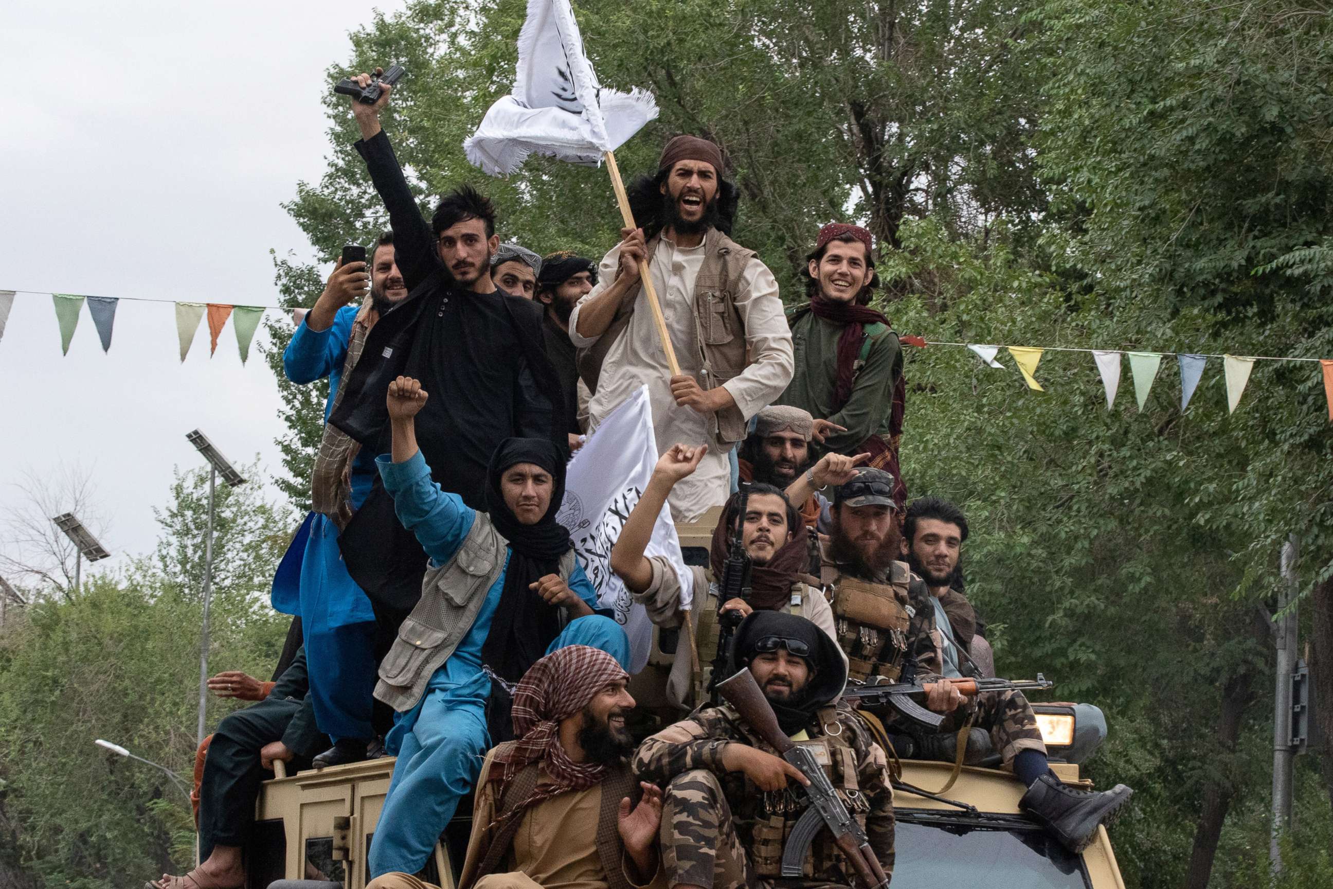 Taliban takes control of Afghanistan Photos | Image #11 - ABC News