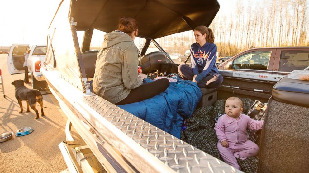 Canadian Wildfires Force Evacuation of 80,000 People - ABC News