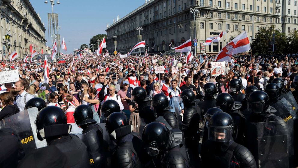 Huge protests again flood Belarus' capital Minsk despite heavy security ...