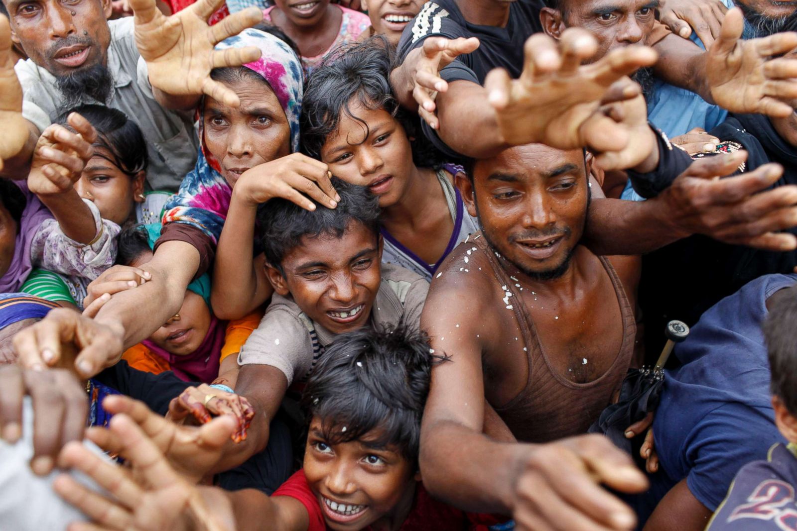 Rohingya Flee Myanmar as Violence Surges Photos | Image #61 - ABC News