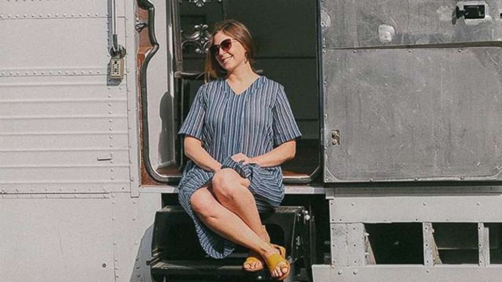 Woman renovates a Greyhound bus into a chic tiny home that is now for ...
