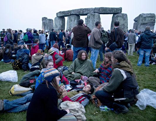 Summer Solstice Traditions Around the World Picture | Summer Has Begun ...
