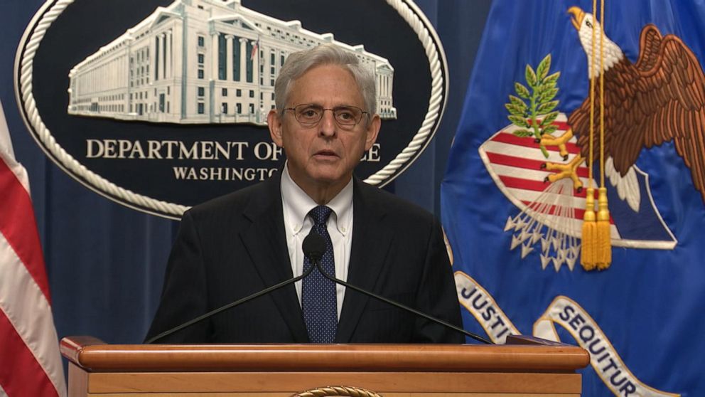 Merrick Garland gives statement on FBI raid of Mar-A-Lago | GMA