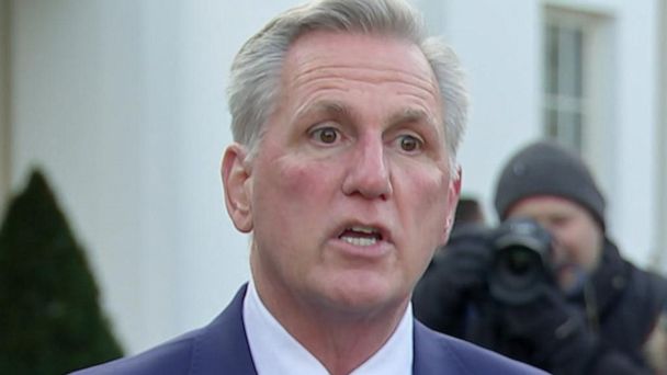 Video Mccarthy Meets With Biden As House Speaker For The First Time