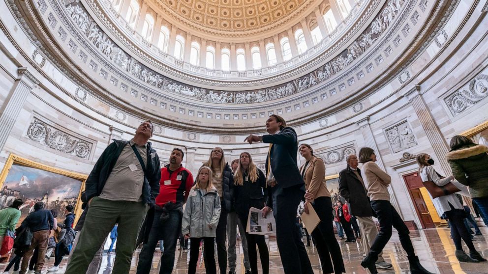 Us Capitol Resumes Limited Tours 2 Years After Pandemic Began Abc News
