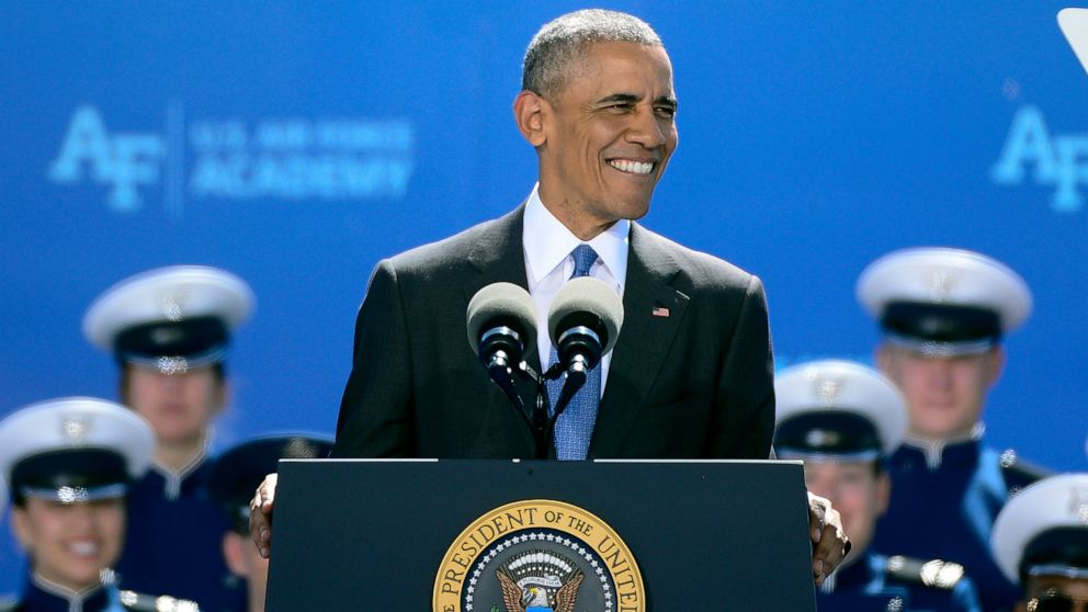 High school senior asks Obama on Twitter to make national commencement ...