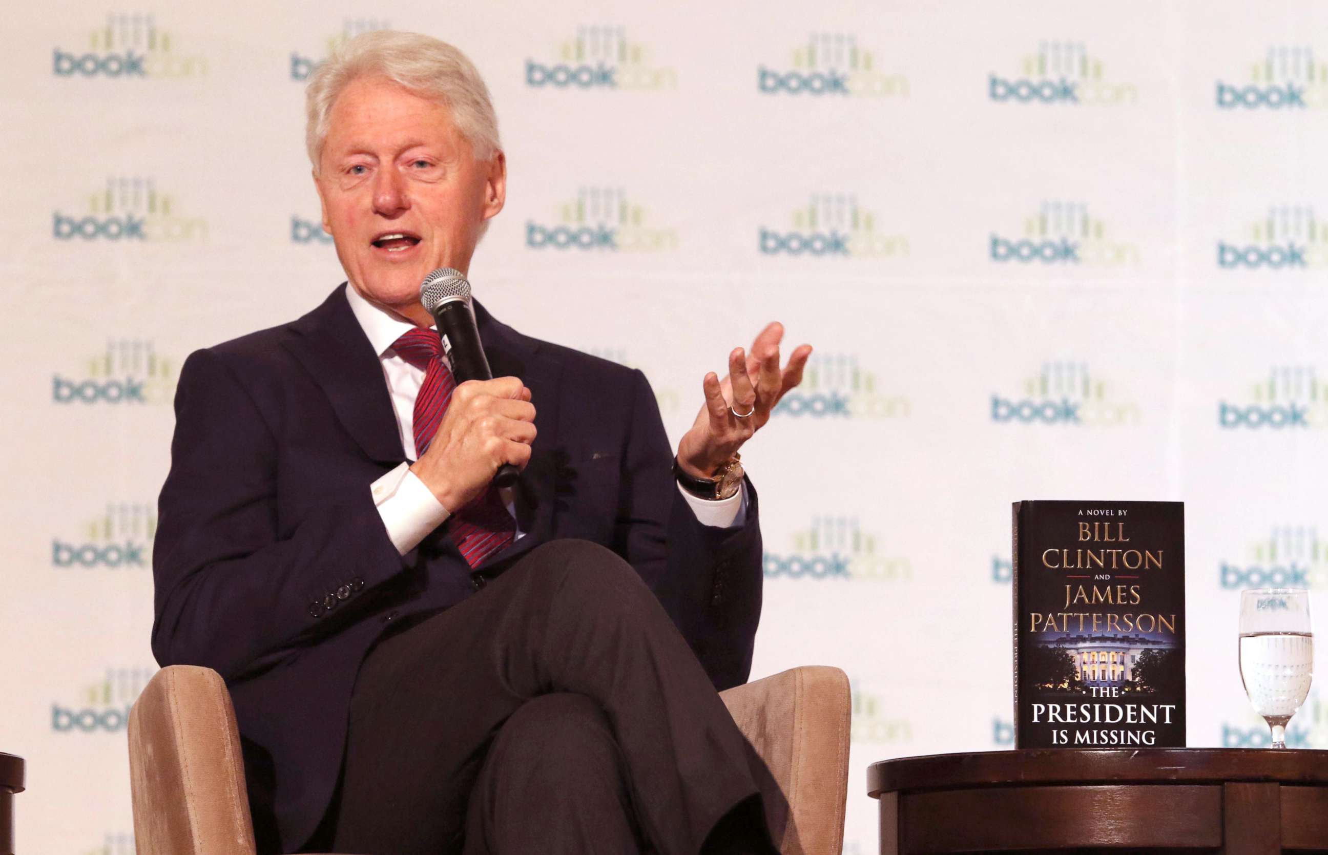 Bill Clinton Speaking Against Lgbt Obama, Clinton Praise Gay NBA