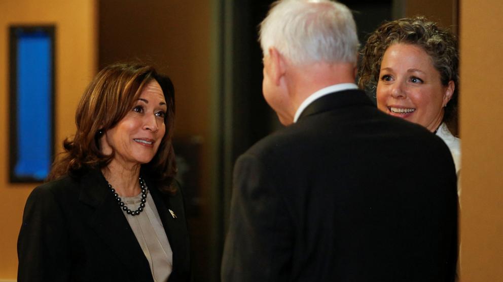 VP Harris visits abortion clinic as Democrats bet big on reproductive ...