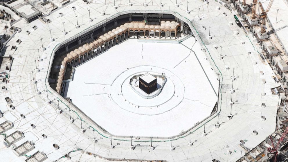 As the coronavirus pandemic upends Ramadan rituals, Muslims turn to ...
