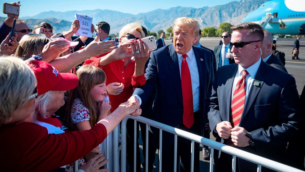 Trump's Phoenix rally kicks off counterprogramming spree - ABC News