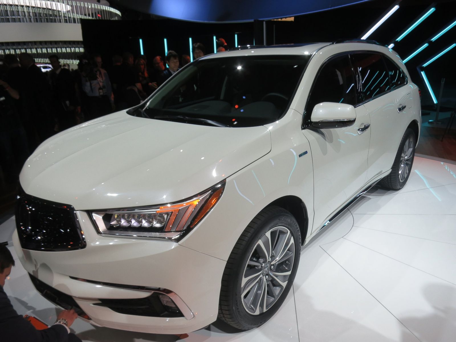 2016 New York International Auto Show Photos - ABC News