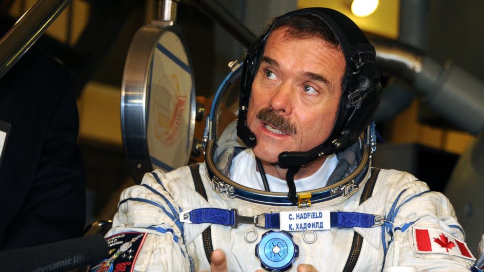 Astronaut Chris Hadfield's 'Guide to Optimism' Will Make You Smile ...