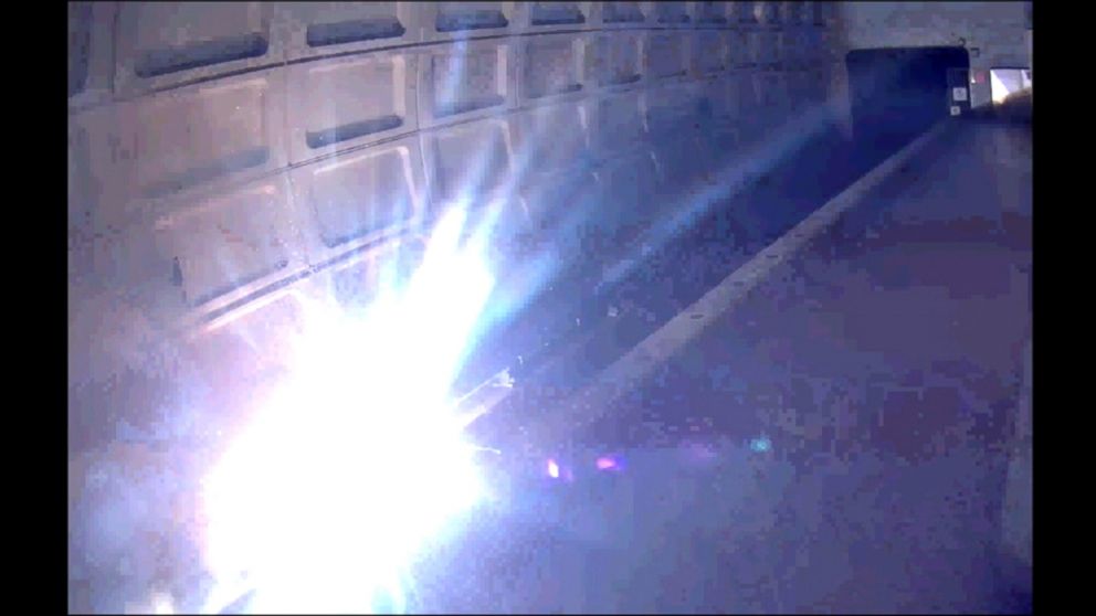 Dramatic Video Shows Fire in DC Metro - ABC News