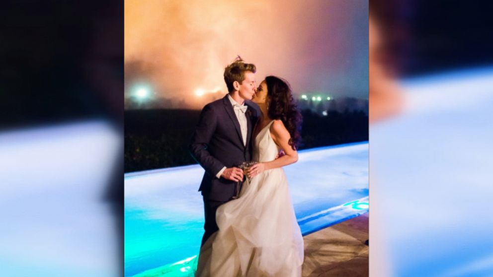 Video Couples wed amid deadly California wildfires - ABC News Video Couples wed amid deadly California wildfires - ABC News