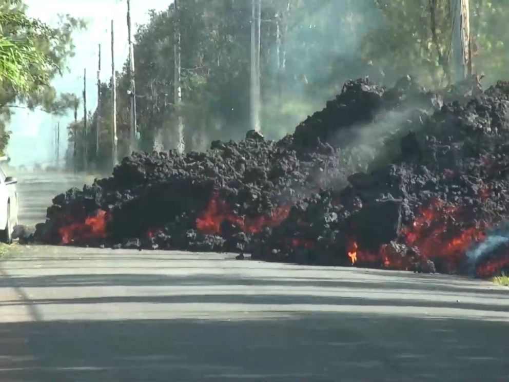 Volcano Lava Car The Floor Is Lava Car Parking Mania: Volcano Drive By