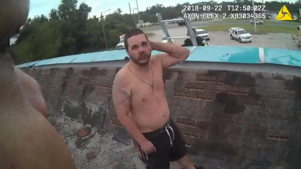 Video Shirtless Burglar Arrested On Roof Of Business He Was Trying To