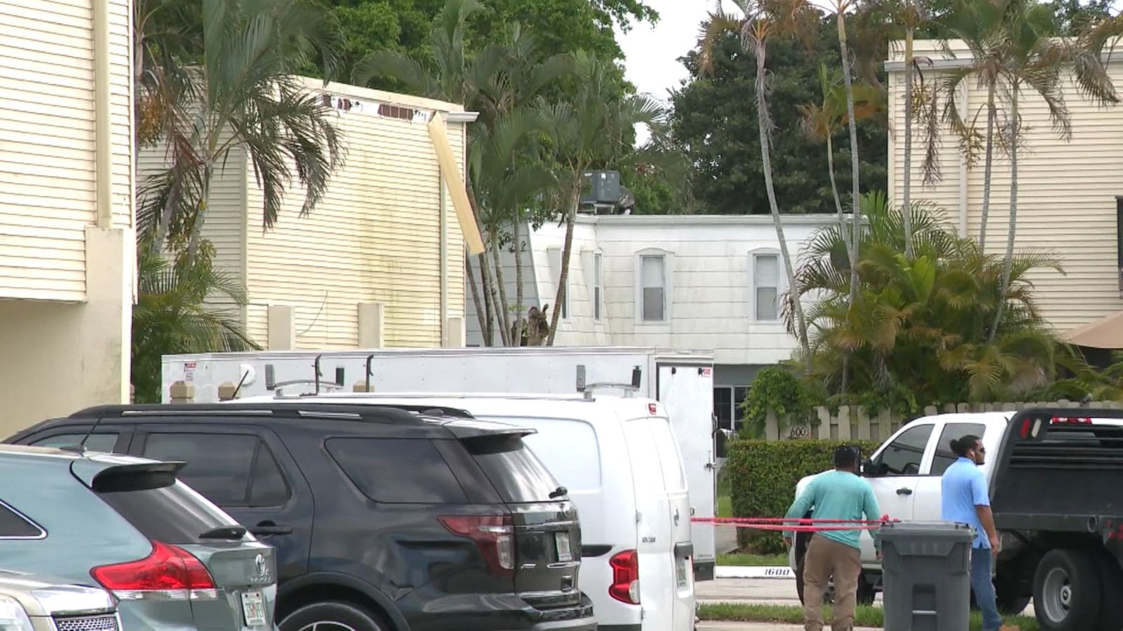 6 injured after lightning strikes roof in Florida - Good Morning America
