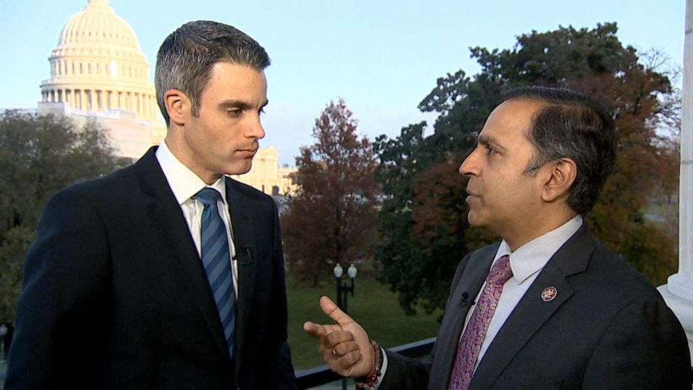 Democrats call Alexander Vindman’s testimony crucial | GMA