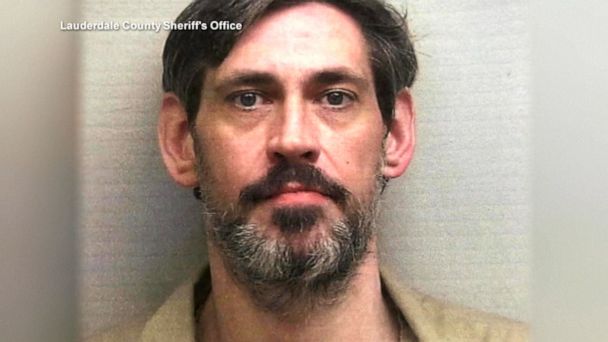 Video Manhunt underway for escaped inmate in Alabama - ABC News Video Manhunt underway for escaped inmate in Alabama - ABC News