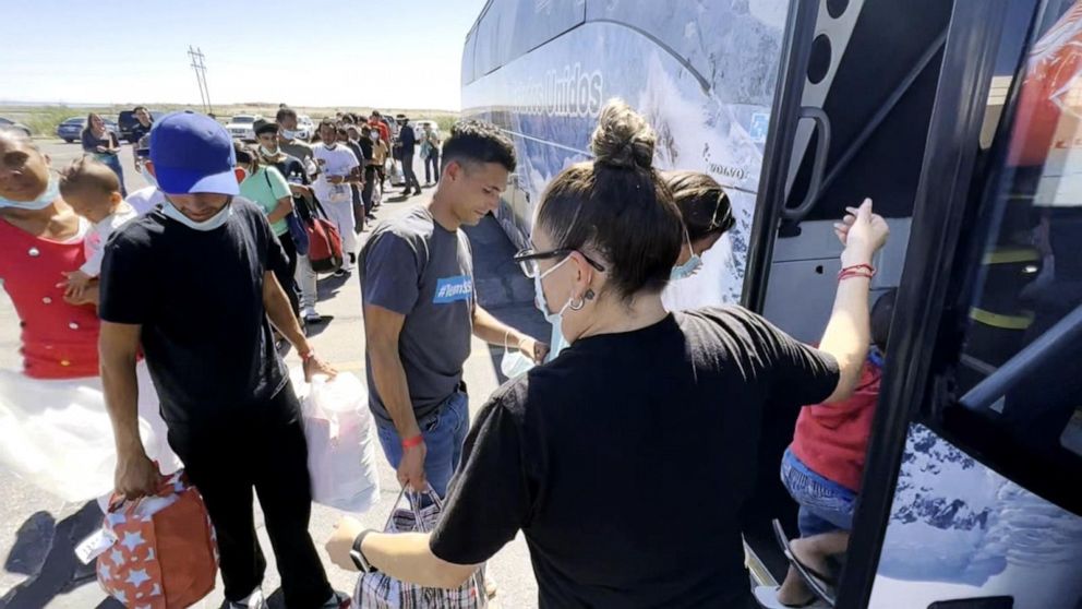 Border sees record apprehensions as GOP governors send migrants to ...