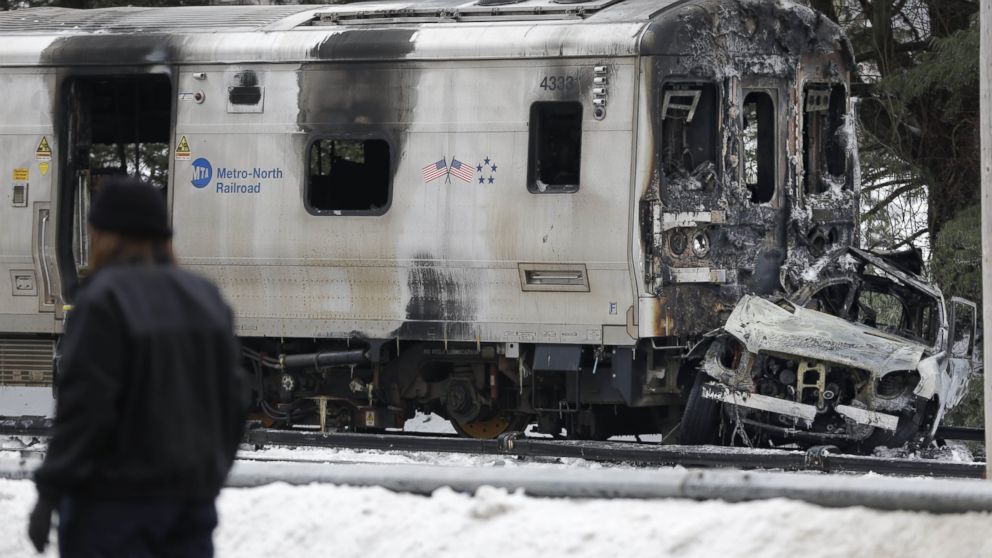 Details Emerge of Seconds Leading Up to Metro-North Crash - ABC News